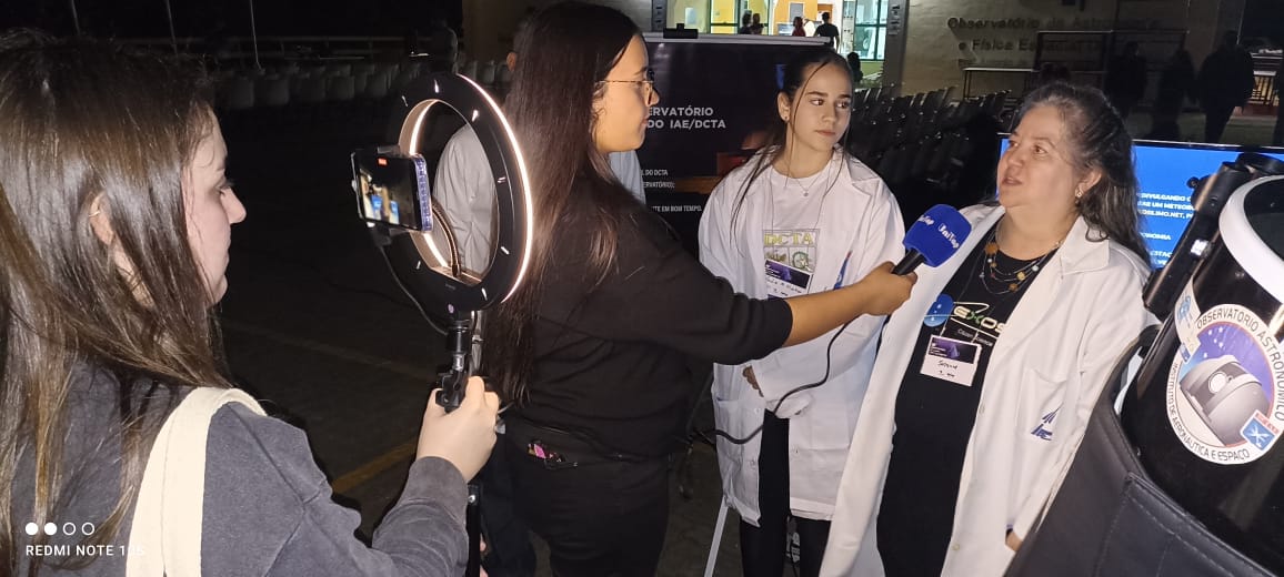 Lua na Luneta 2024: Um Espetáculo Astronômico na Univap encanta ...