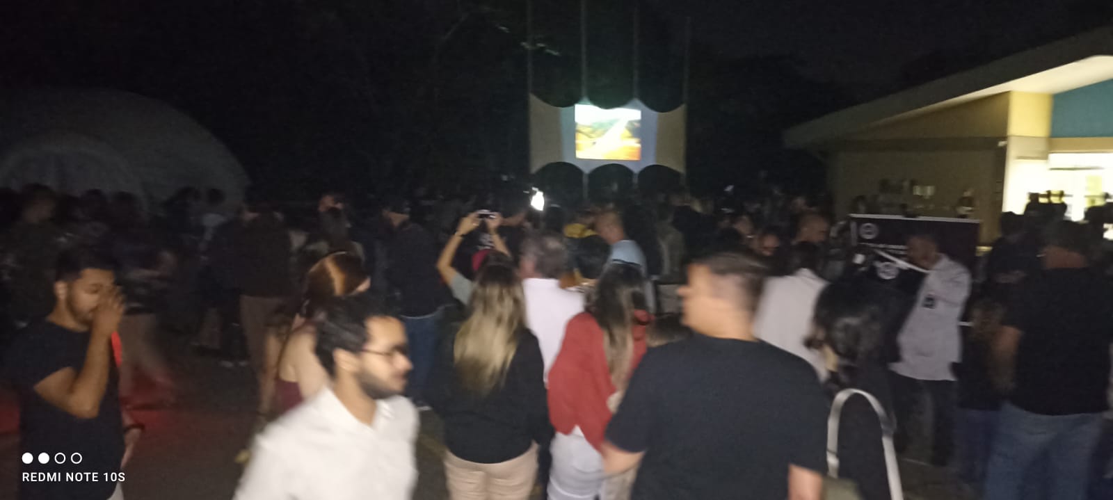 Lua na Luneta 2024: Um Espetáculo Astronômico na Univap encanta ...